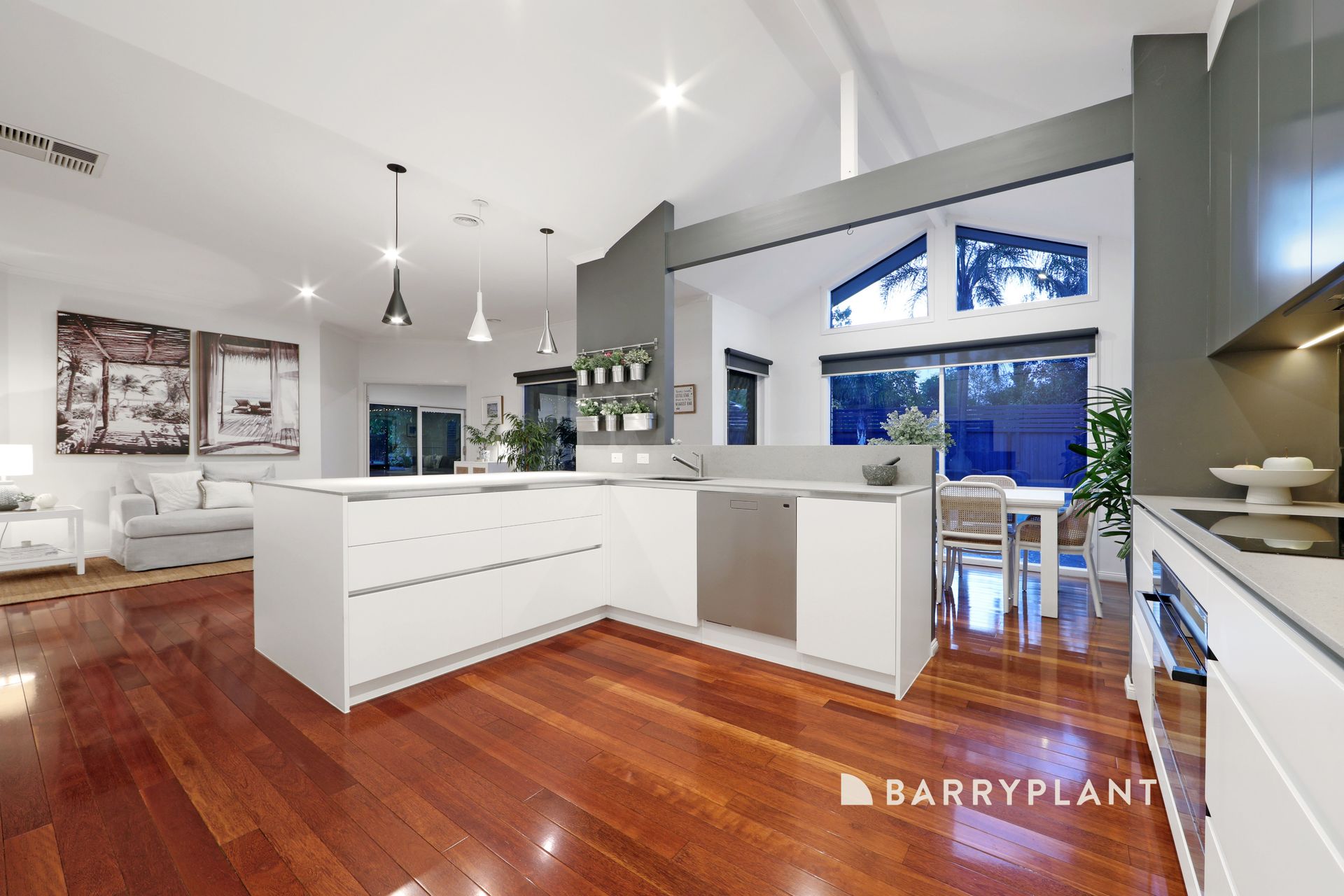 35 Windsor Drive, Lysterfield, VIC 3156 | Realty.com.au